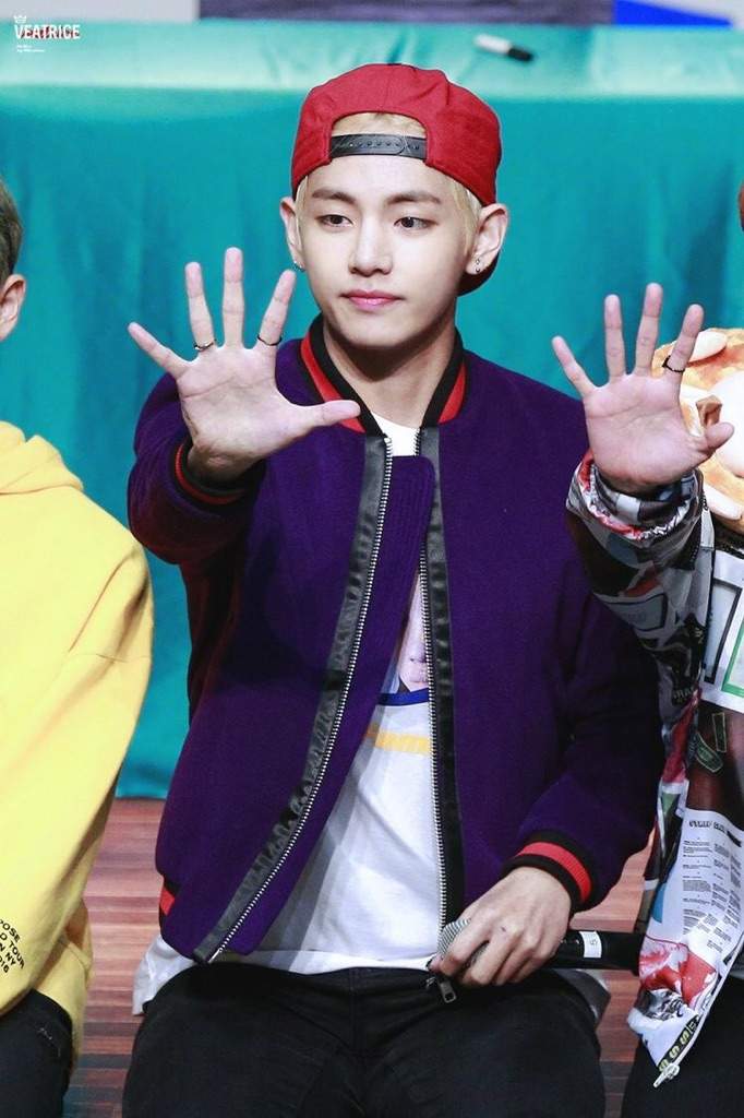 Taes Hand Appreciation Armys Amino