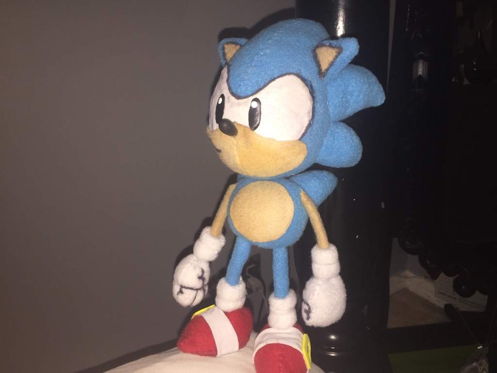 Classic Sonic Plush Crafty Amino