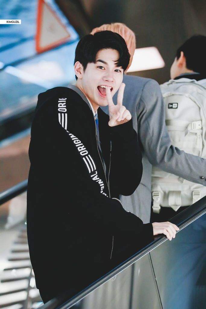 Ong Seongwoo Wanna One 워너원 Amino