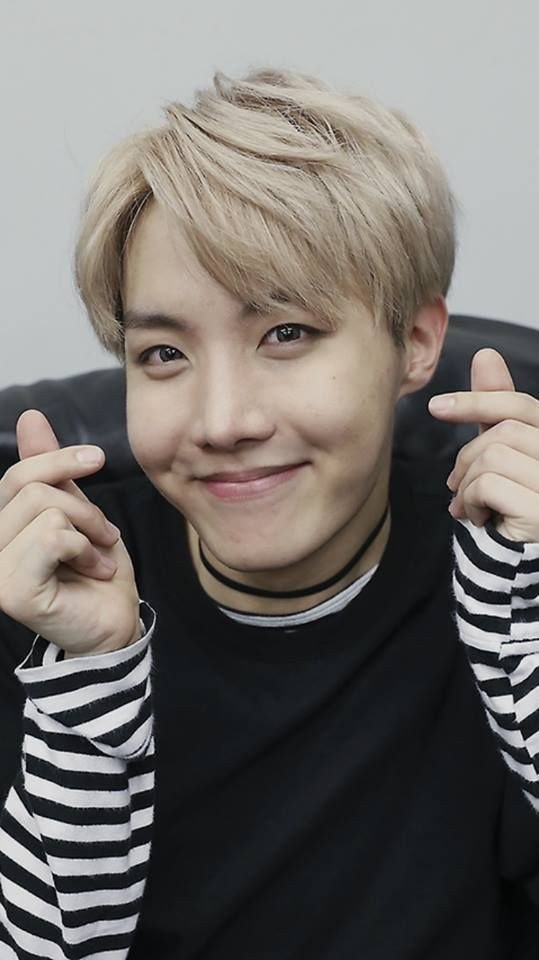 ~im Wiki •k Pop• Amino