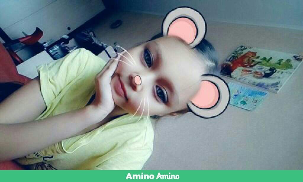 Милашки | Wiki | Виктория Блисс и Денис Флин Amino