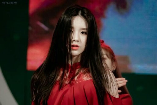 Heejin•~ | Wiki | LOONA (LOOΠΔ) en Español 🌙 Amino