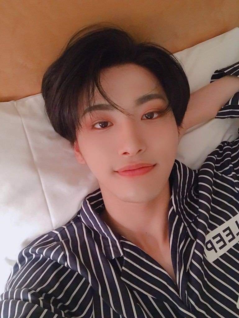 Happy birthday Seonghwa! | Ateez Oficial Amino