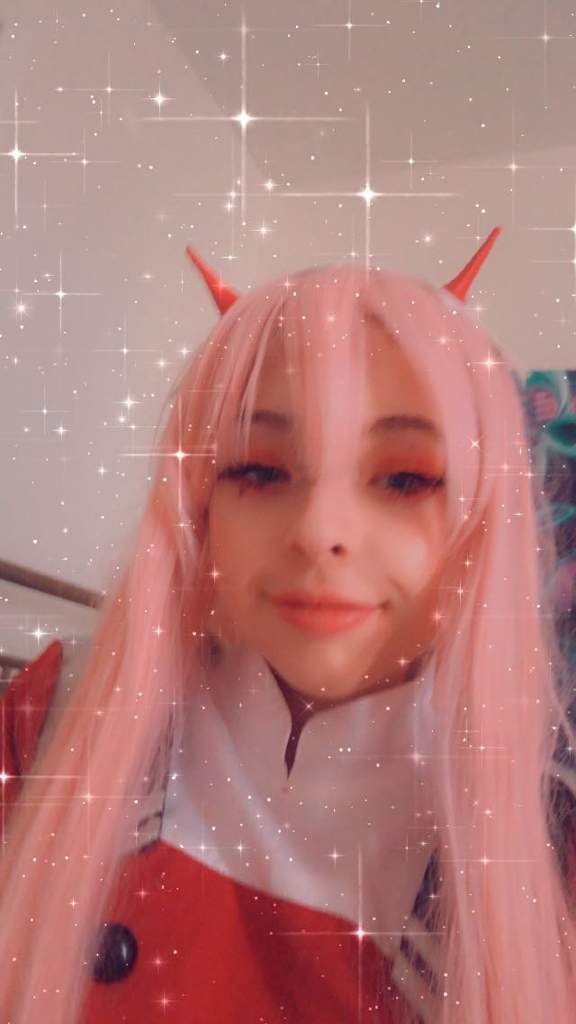 zero-two-cosplay-anime-darling-in-the-franxx-cosplay-amino