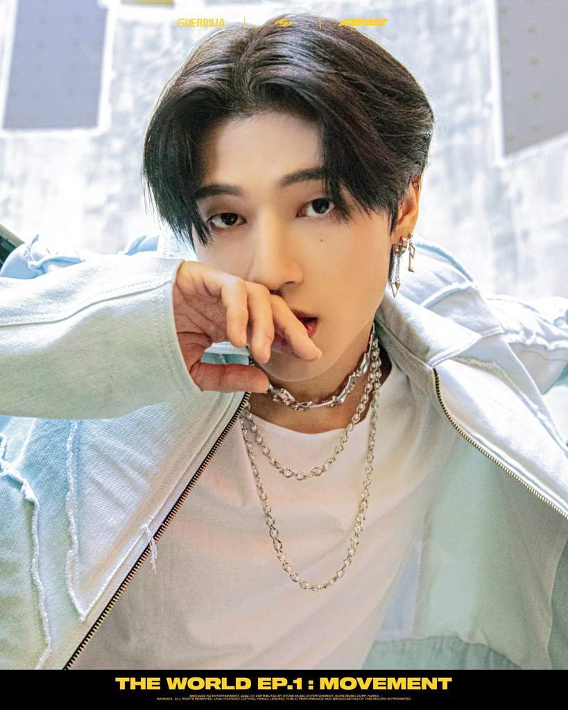 [📷] ATEEZ THE WORLD EP.1 : MOVEMENT Guerrilla Concept Photo '우영(WOOYOUNG)' | ATEEZ 에이티즈 AMINO Amino