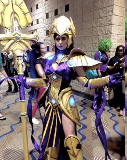 Azzyland Cosplay Amino