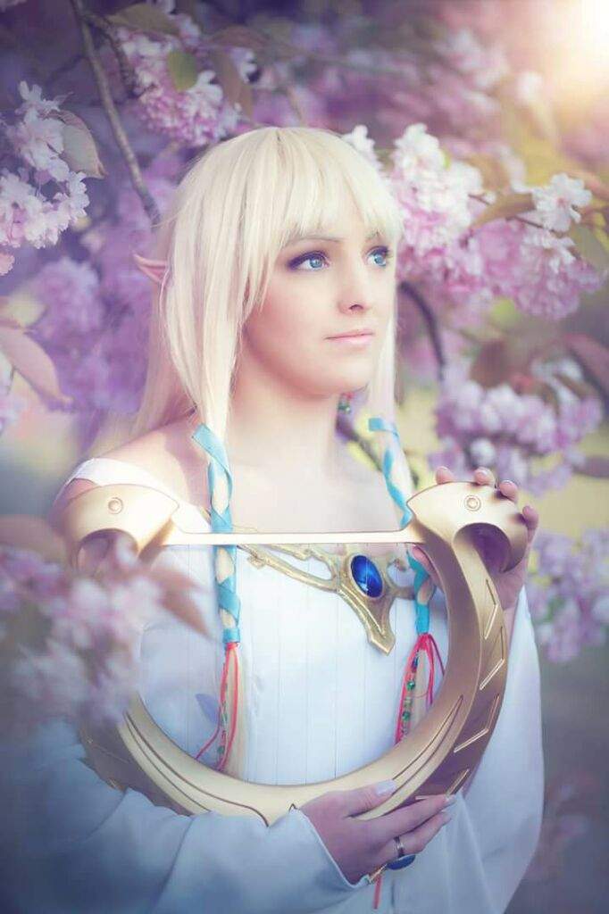Goddess Hylia Wiki Cosplay Amino