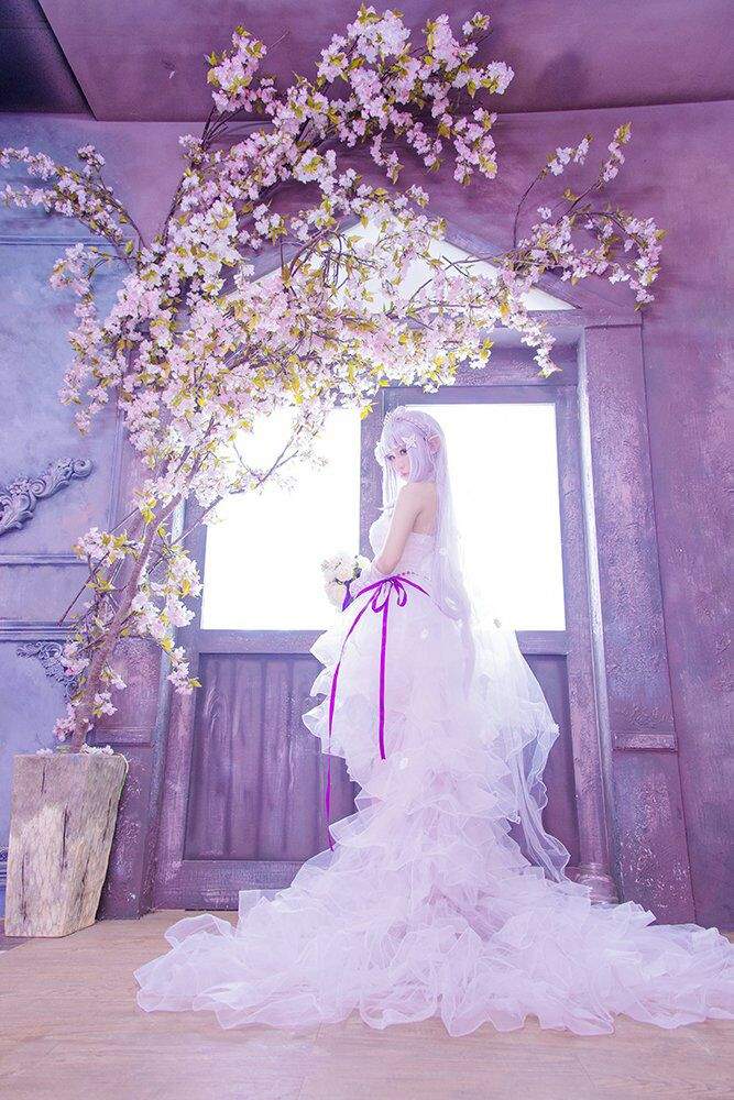 Emilia Rezero Cosplay 😍👌 Anime Amino