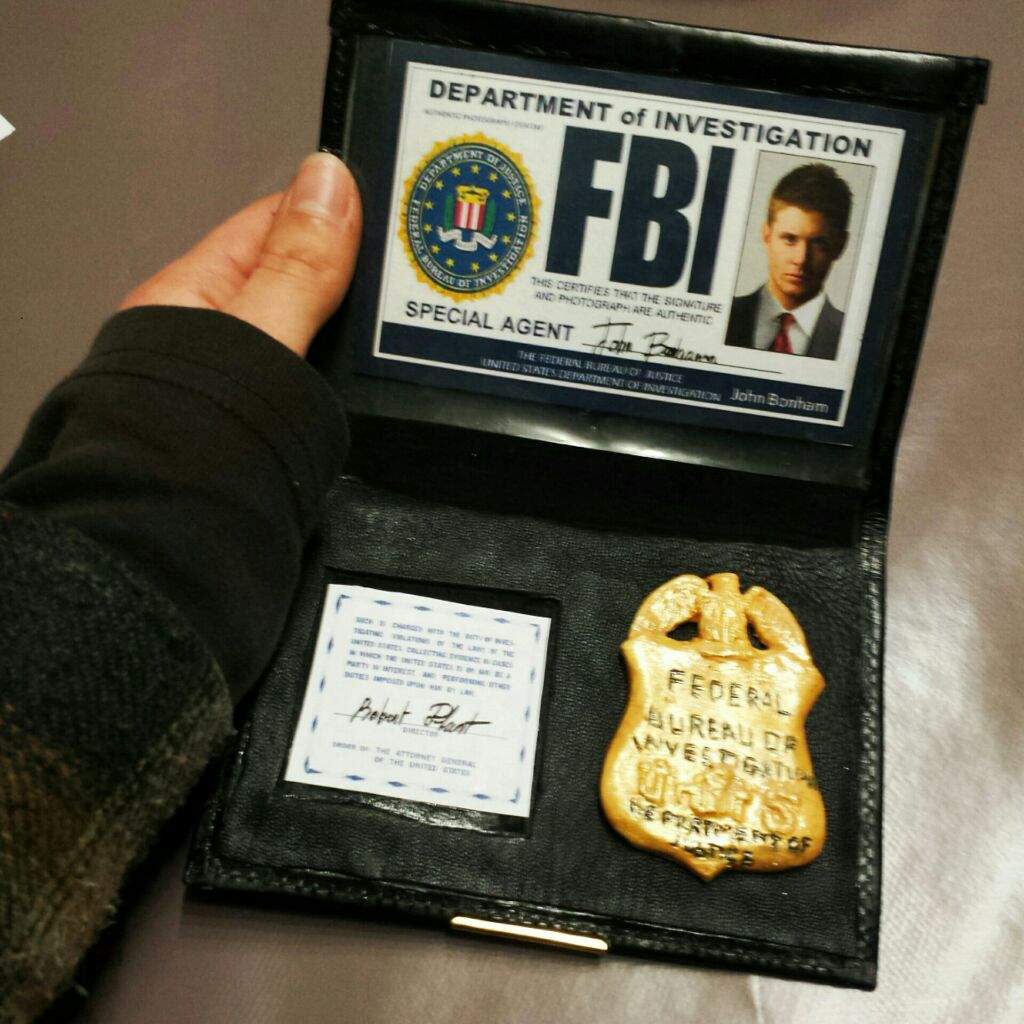 Cosplay Prop Dean s Fake FBI Badge Cosplay Amino