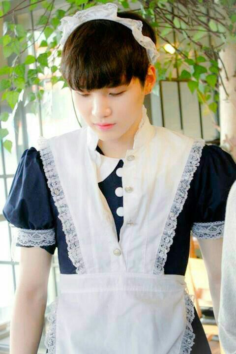 BTS In Dresses | ARMY's Amino