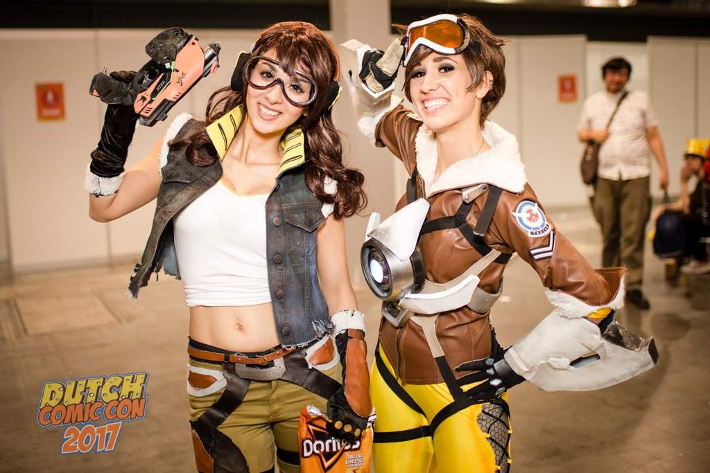 Dva And Tracer Overwatch Amino