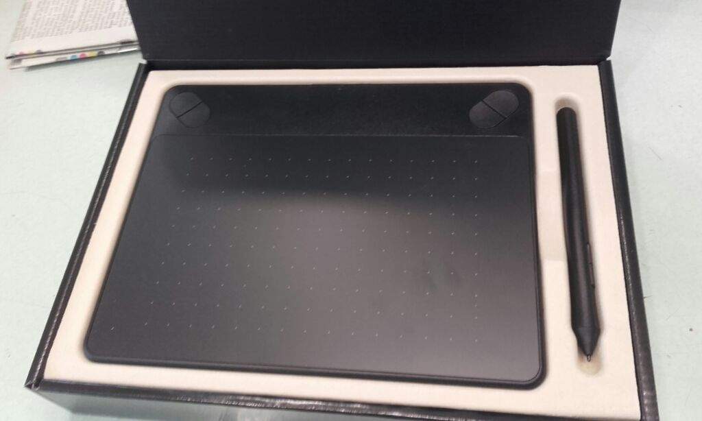Wacom Intuos Art S Unboxing | Undertale Amino
