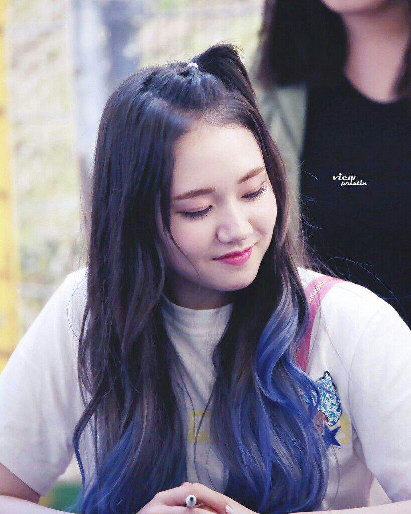 Kyla Massie Wiki Pristin 프리스틴 Amino