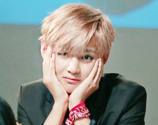 Taehyungs Eyes An Appreciation Post Kim Taehyung Amino