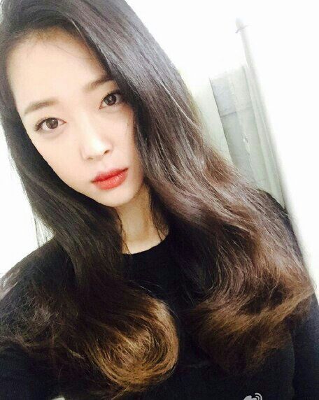 Sulli Wiki ♡k Idol City♡ Amino