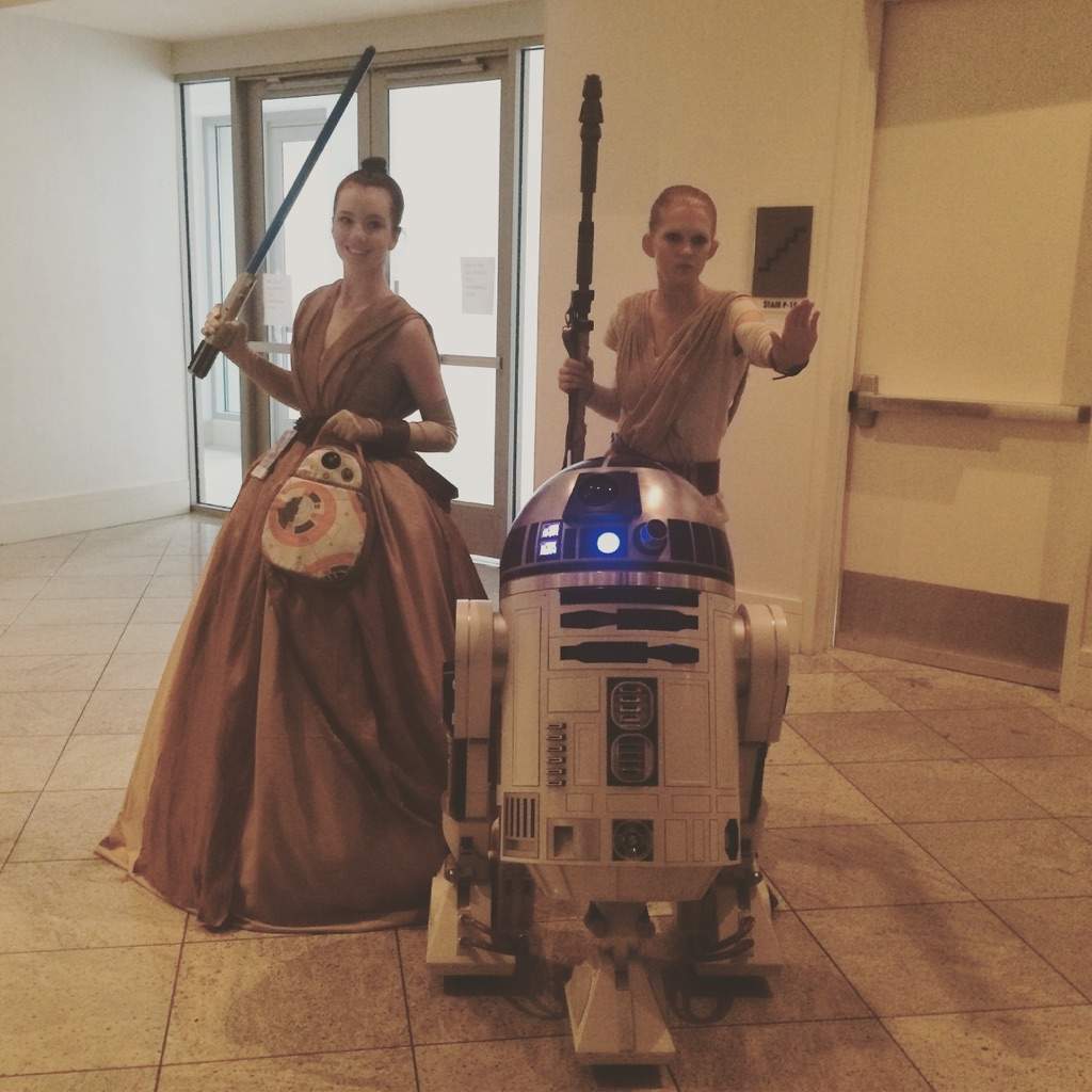Disney Princess Rey Star Wars The Force Awakens Cosplay Amino