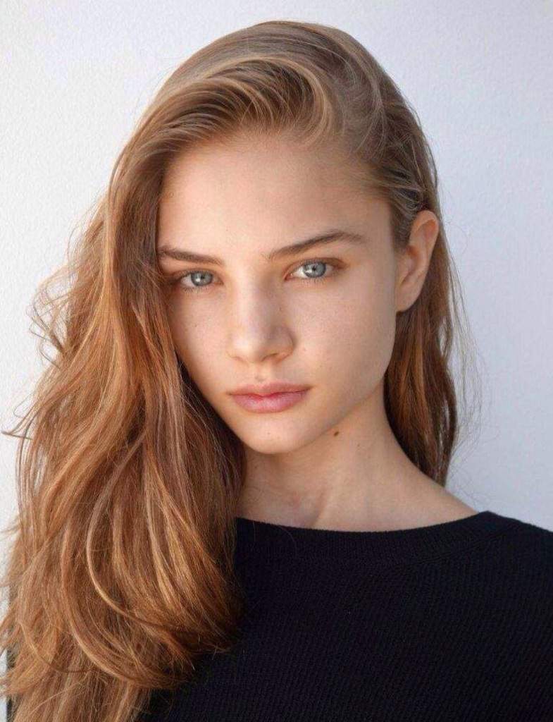 Cecilia D. | Wiki | ʜᴀʟғ-ʙʟᴏᴏᴅ Amino
