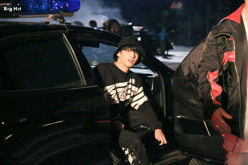 Jungkook Bts Grabación Del Mv De Mic Drop Remix •k Pop• Amino