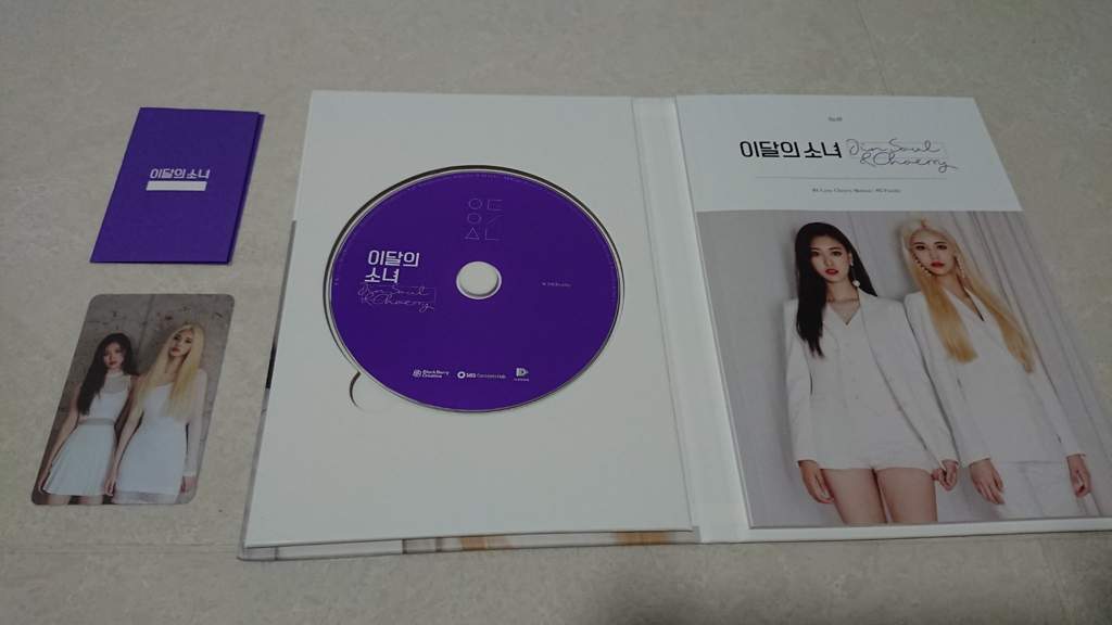 Loona Album Collection | Wiki | LOOΠΔ Amino Amino