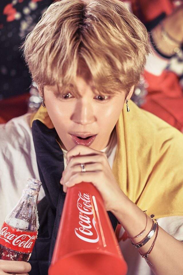 BTS X COCA COLA | Kim Taehyung Amino BTS X COCA COLA | Kim Taehyung Amino