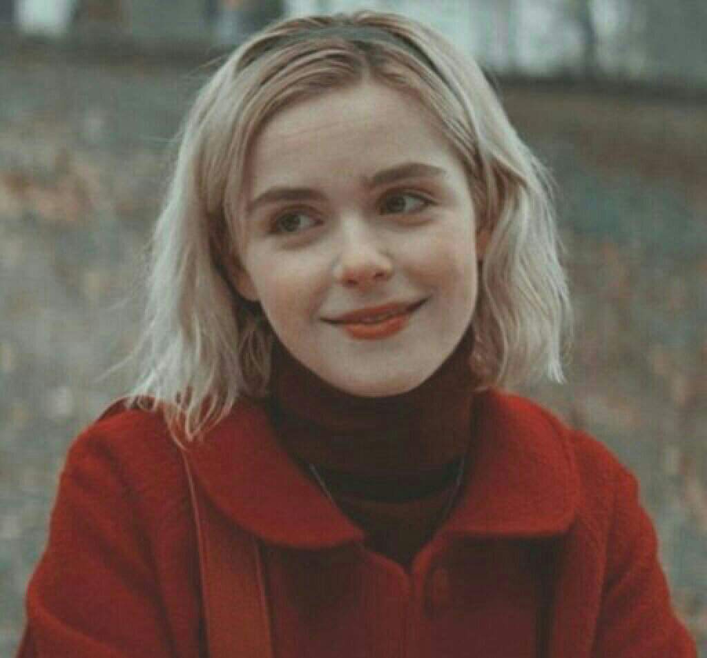 ♡sabrina Spellman♡ Wiki 🌟 Riverdale Español ⚡ Amino