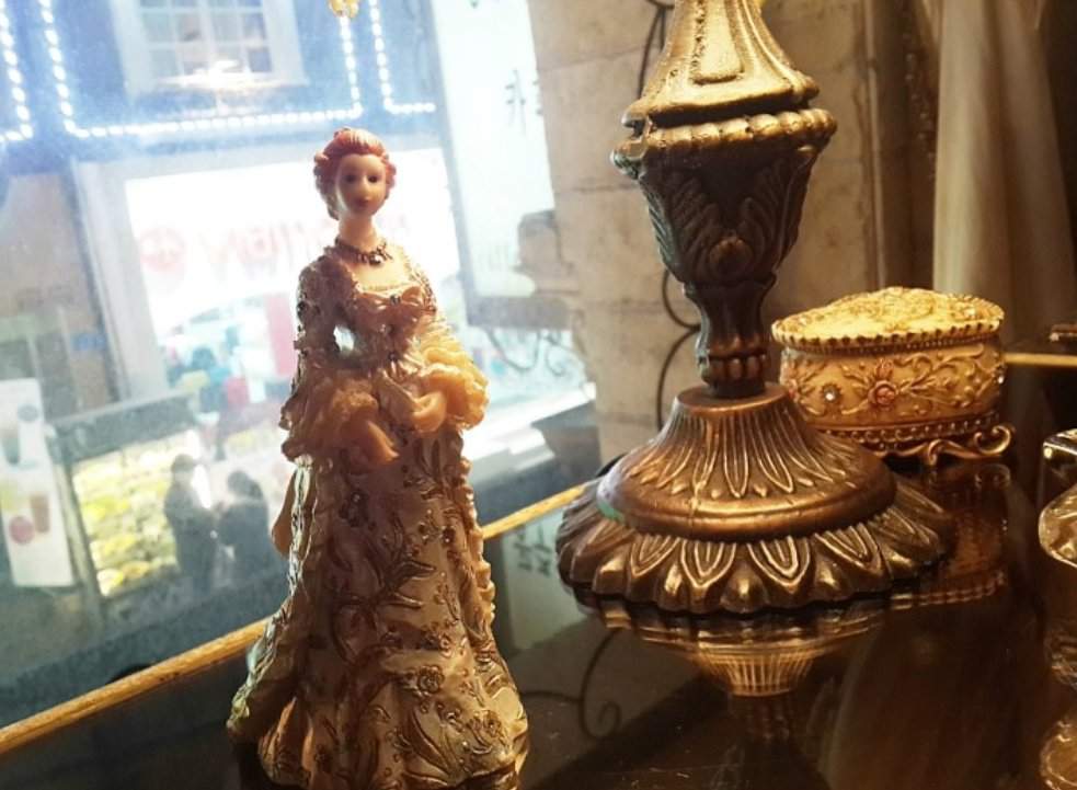 Уникальные тематические кафе в Корее 🍝 Юный Дорамщик Amino