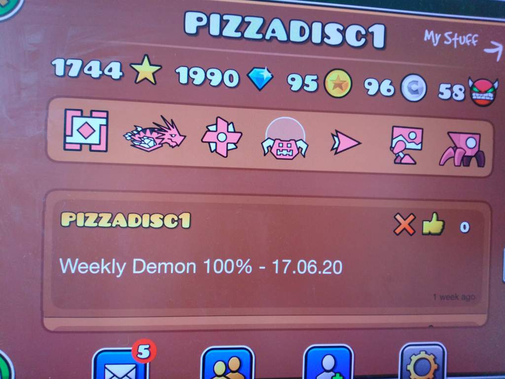 Hello Geometry Dash Amino