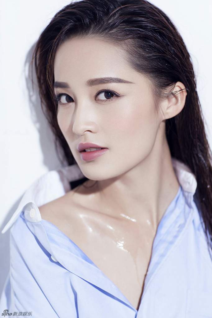 Li Qin Wiki ⿴⃟᎒⃟֍۪۪dramas Chineses Amino🏮 Amino