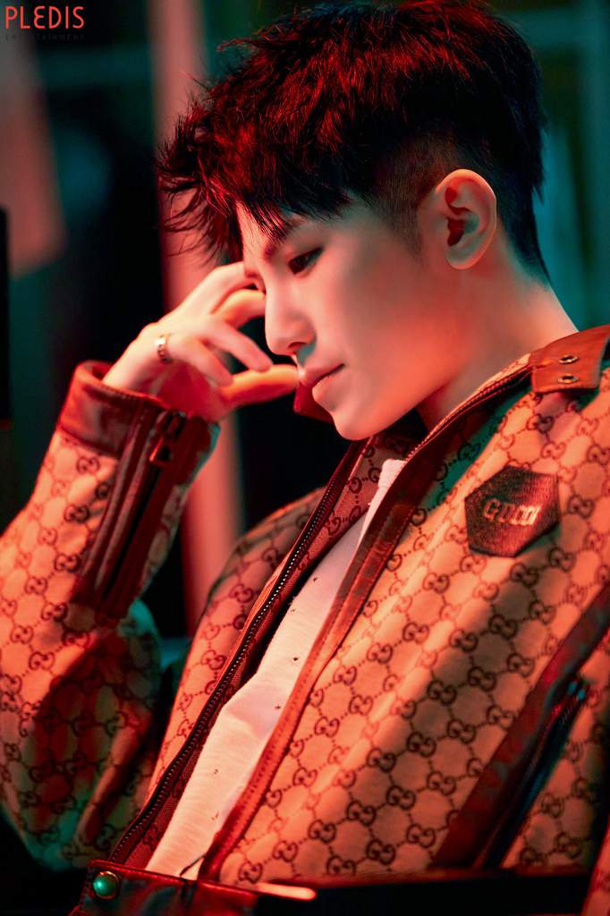 Woozi Ruby Mv Photo Behind Seventeen Español Amino